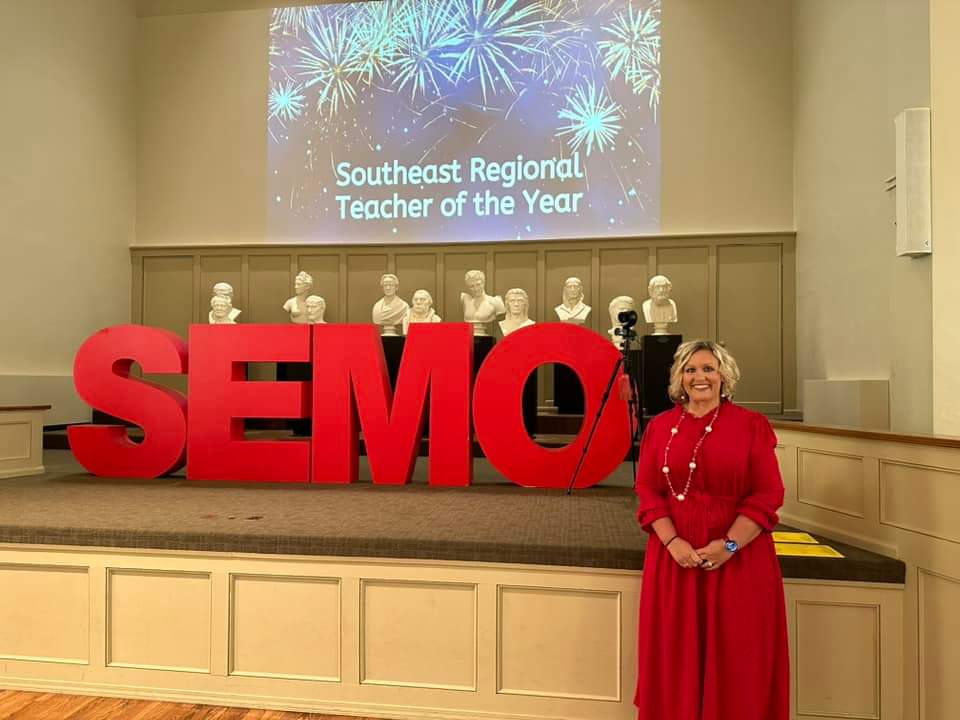 Miller receives teacher awards – The Sentinel