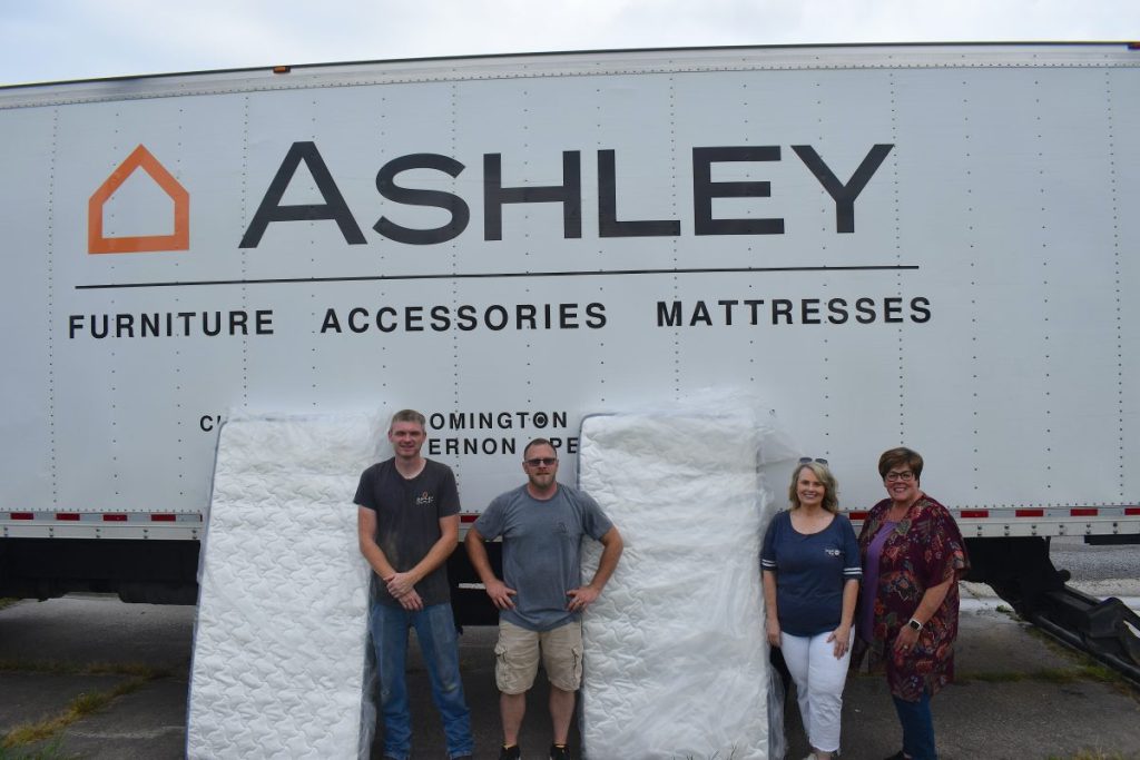 Ashley Sleep donates mattresses to Lifeboat Alliance – The Sentinel
