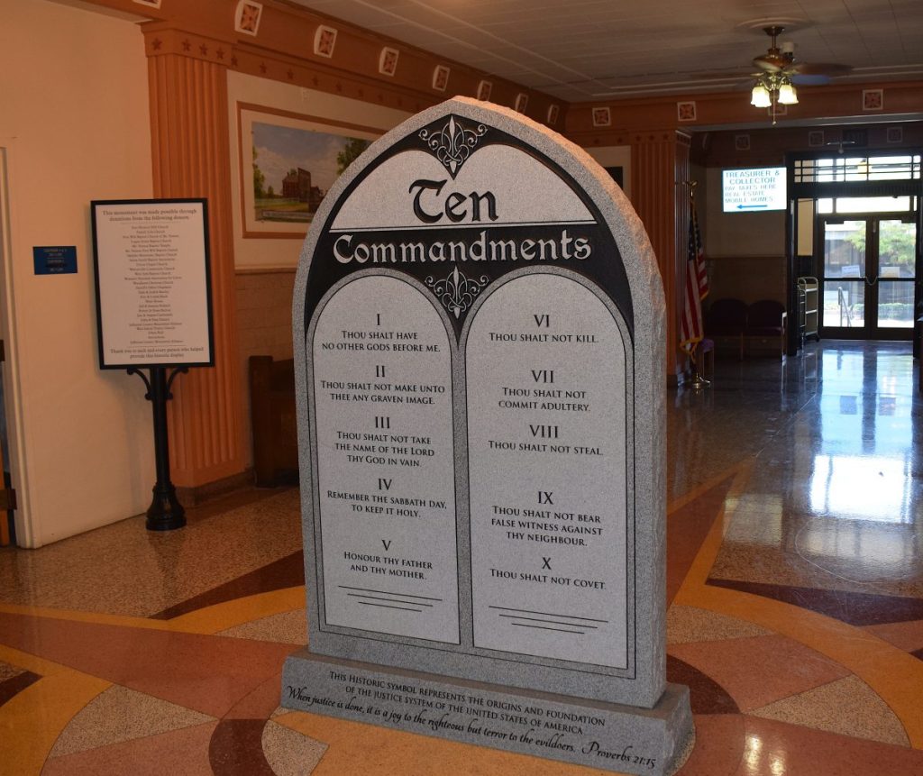 Ten Commandments monument erected at Jefferson Co. Courthouse – The ...
