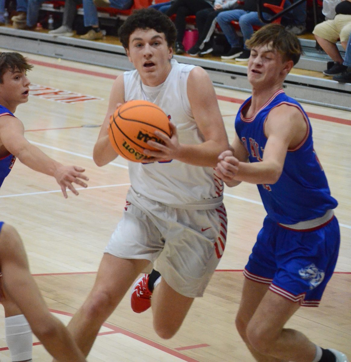 Spartans score weekend wins – The Sentinel