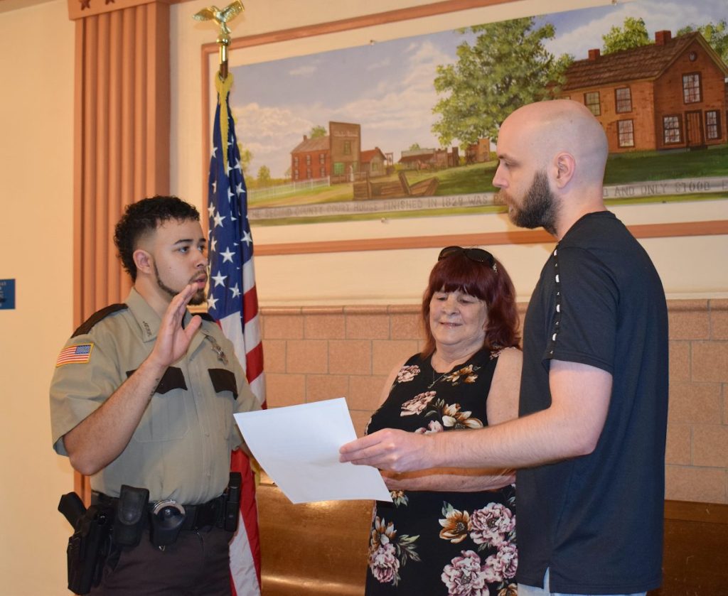 JCSO swears in new deputy – The Sentinel