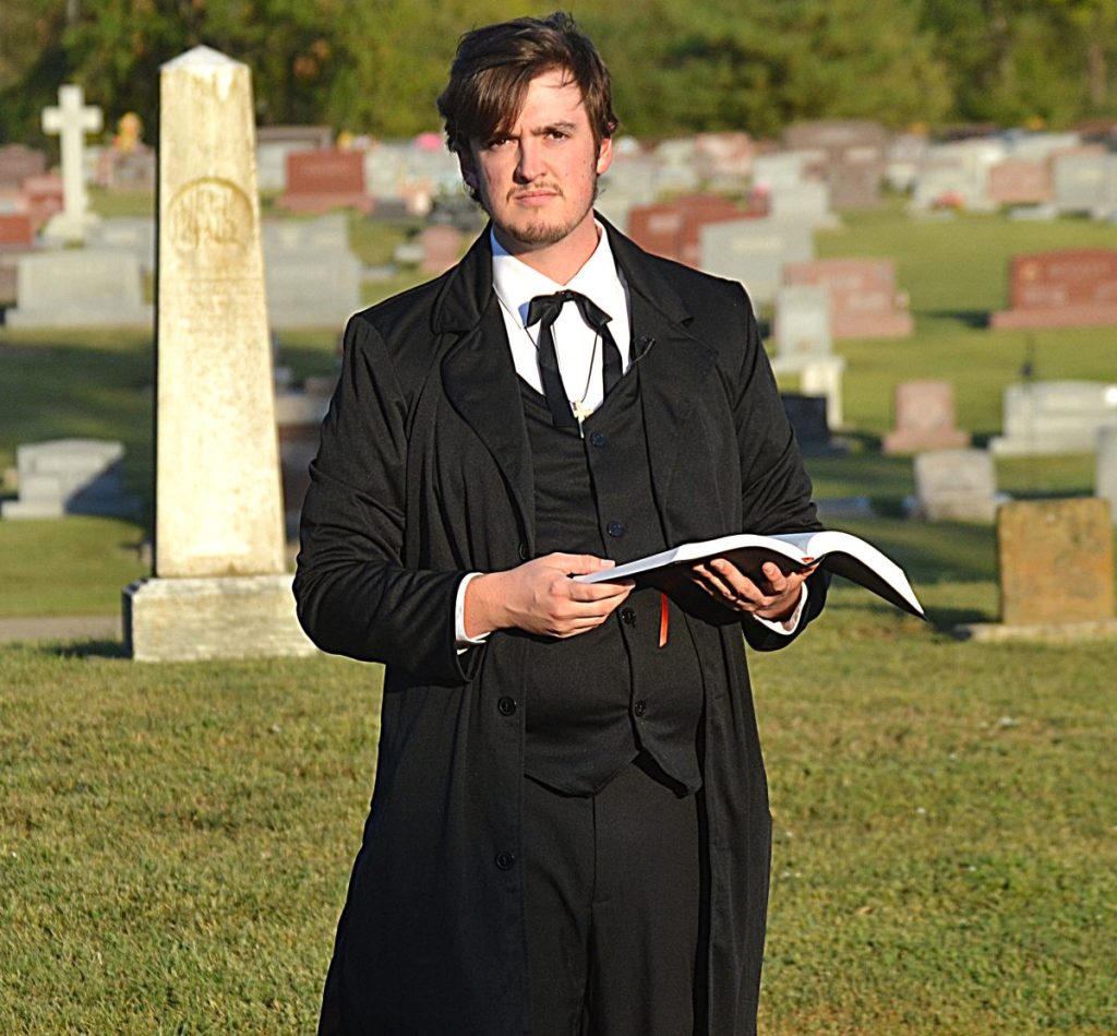 ‘Tales from East Lawn’ puts spotlight on Salem history – The Sentinel